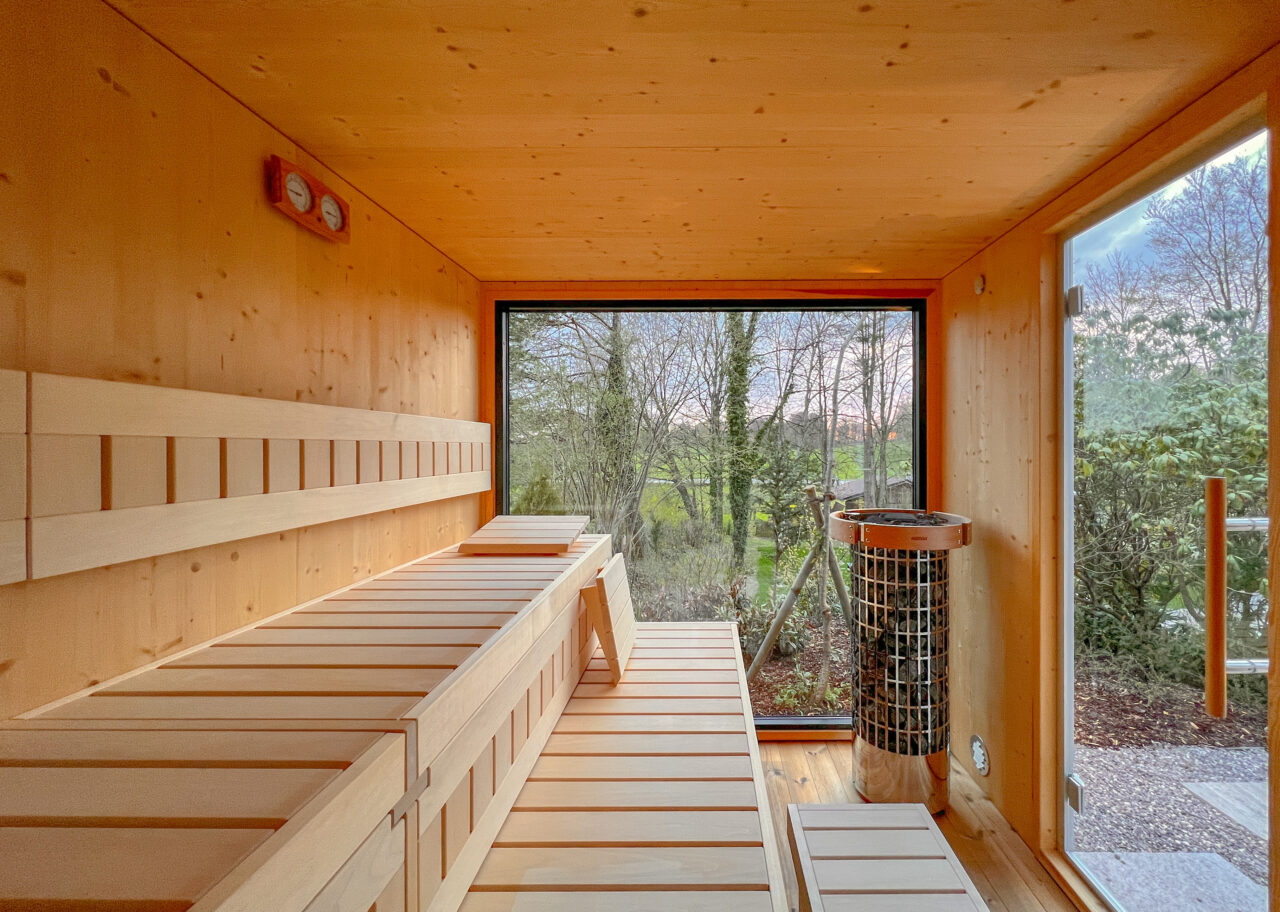 AM KRANZLBERG – Simone Lippert